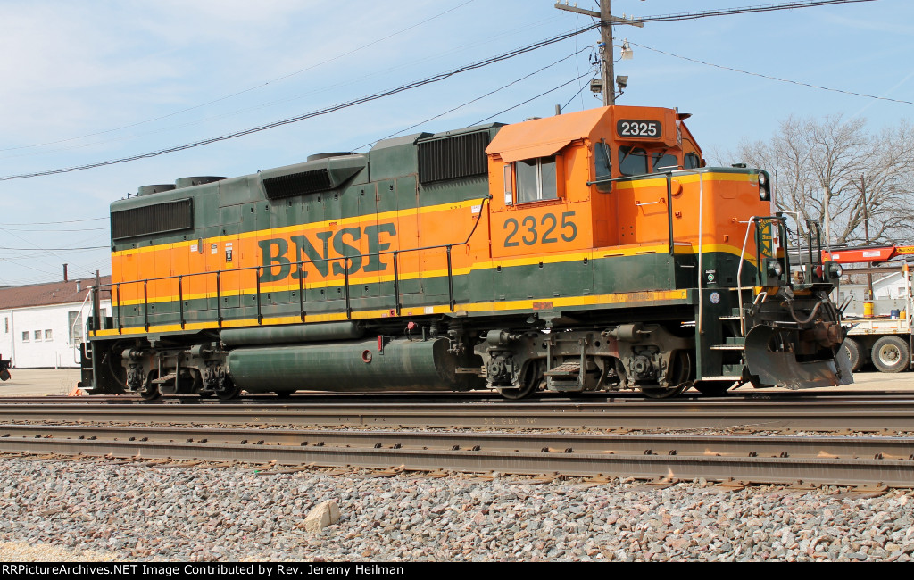 BNSF 2325 (4)